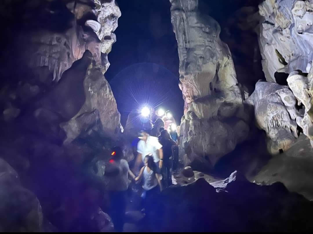 TOUR COMPLETO NO.6 RUTA DE AVENTURA GRUTAS, RIO Y CENOTE - Oaxaca Mio